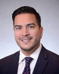 Building Escalera Youth Imagination | UnidosUS